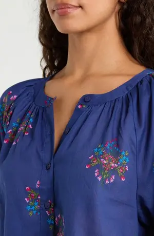SUGARLIPS Jennis Bouquet Print Cotton Top