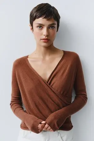 PILCRO 100% Cashmere Twist Sweater - Deep Red
