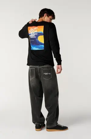 Rip Curl Eddie Would Go Poster Art Long Sleeve Cotton Graphic T-shirt