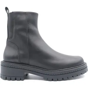 KAMI The 9-5-9 Chelsea Boot - Black
