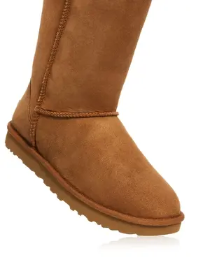 UGG Classic Ultra Tall Shearling Boots - Chestnut