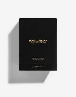 Dolce & Gabbana Velvet Passion Oud Scented Candle