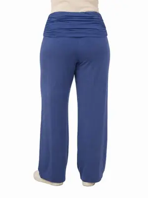 24SEVEN COMFORT APPAREL Basic Curvy Soft Stretch Ruched Waist Wide Leg Pants - Denim