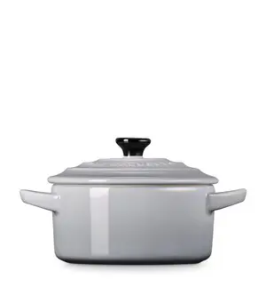 LE CREUSET Petite Stoneware Casserole Dish
