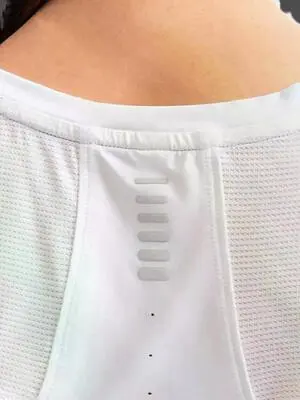 Under Armour Cut-out Back T-shirt