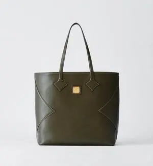 Mcm Dia Shopper In Nappa Leather - Beech