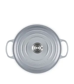LE CREUSET Cast Iron Round Casserole Dish