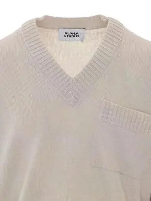 Alpha Studio V-neck Chest-pocket Sweater