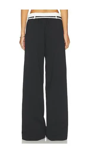 SOVERE / Britta Pants In Black
