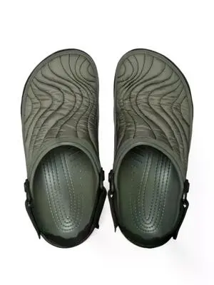 CROCS Classic Elevated Quilted Clogs