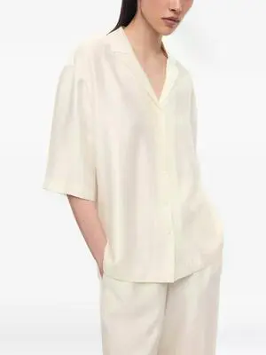 12 STOREEZ Kasumi Notched-collar Shirt