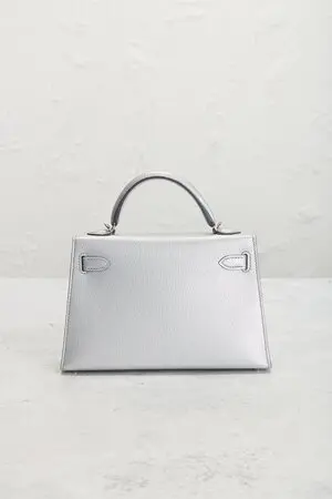 Hermès Chevre Kelly 20 Handbag In Grey