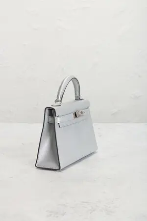 Hermès Chevre Kelly 20 Handbag In Grey