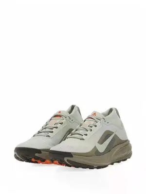 Nike Pegasus Trail Gore-tex Sneakers