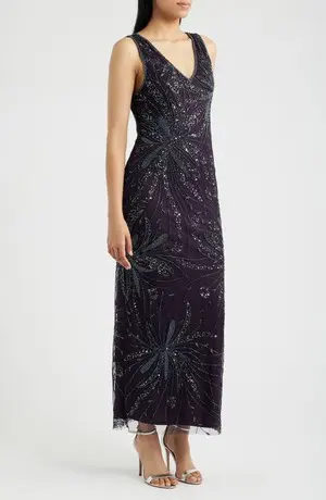Pisarro Nights Star Burst Beaded Sleeveless Gown