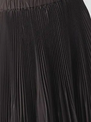 MEIMEIJ Pleated Crêpe Midi Skirt With An Elasticised High Waist - Black