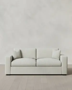 Quince Oasis Sofa In Performance Chenille-linen Blend - Sorrell