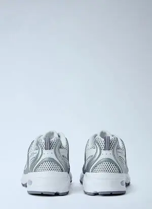 NEW BALANCE 530 Sneakers - Silver