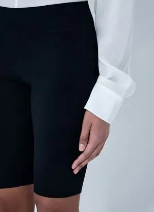 TOTEME Capri Knit Shorts - Black