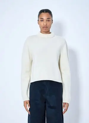 RÓHE Statement Shoulder Cropped Turtleneck - Cream