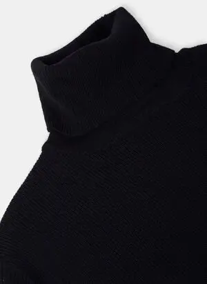 AIEZEN Wool-blend Fine-knit Turtleneck Sweater