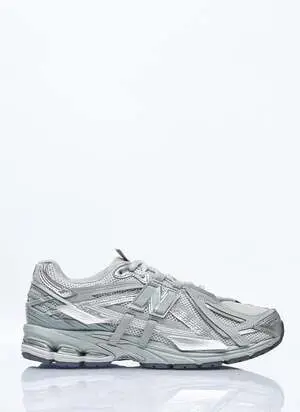 NEW BALANCE 1906a Sneakers - Silver