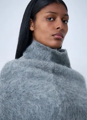 TOTEME Funnel Neck Warmer - Grey