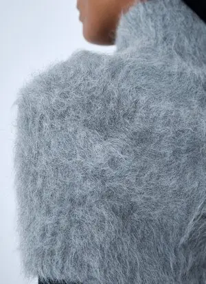 TOTEME Funnel Neck Warmer - Grey
