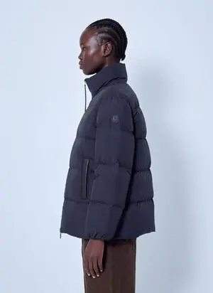 Moncler Vivantesse Short Down Jacket