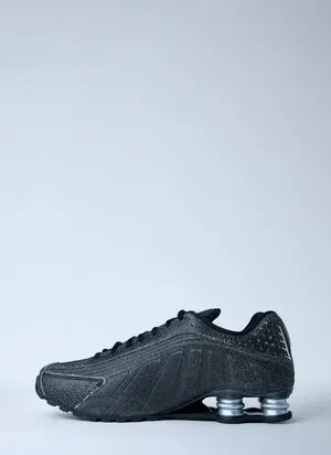Nike Shox R4 Qs Sneakers - Grey