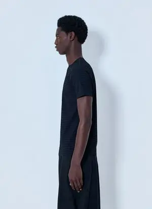 DISTRICT VISION Textured Crewneck T-shirt