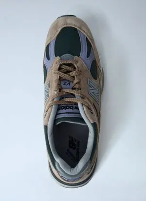 NEW BALANCE 991v2 Sneakers