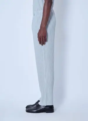 Issey Miyake Pleated Cropped Pants
