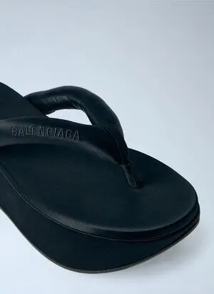 Balenciaga Gaeta Thong Sandals