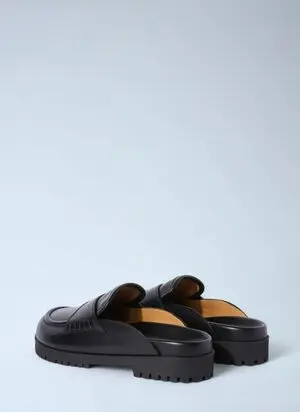 Off-White O Slip-on Loafers
