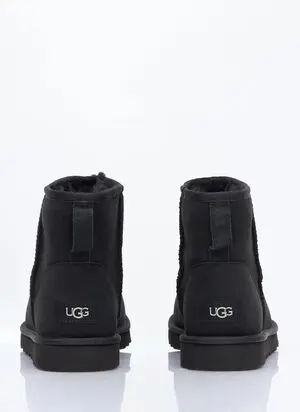 UGG Classic Mini Boots - Black