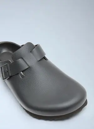 BIRKENSTOCK Boston Mules - Black