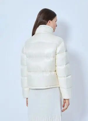 Moncler Tepice Short Down Jacket