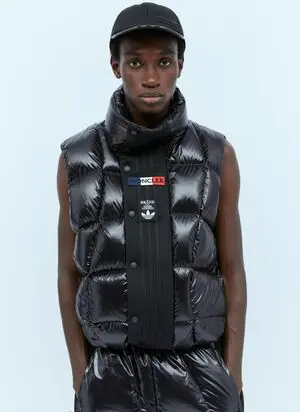 Moncler Logo Applique Baseball Cap