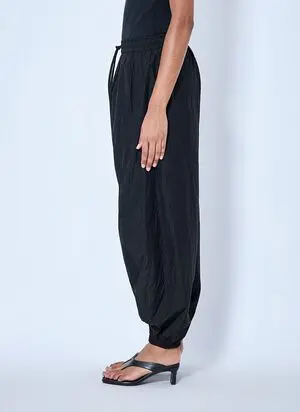 RÓHE Balloon Track Pants