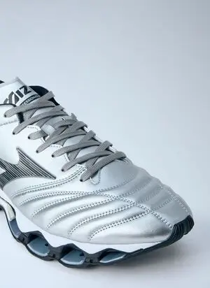 Mizuno Wave Prophecy Morelia Neo Sneakers