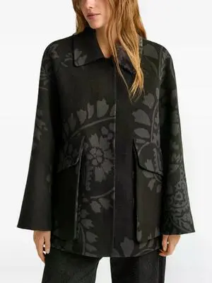 Momoni Aira Reversible Jacquard Coat