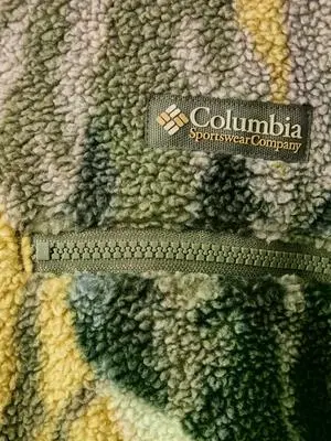 Columbia Fleece Graphic-print Sweater