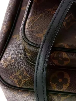 LOUIS VUITTON Passy Handbag Monogram Canvas Crossbody Bag