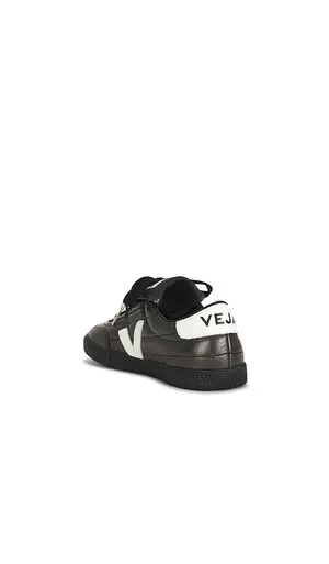VEJA For Fwrd Panenka X Magliano In Metallic Silver