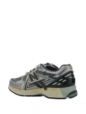 NEW BALANCE 1906a Shoes
