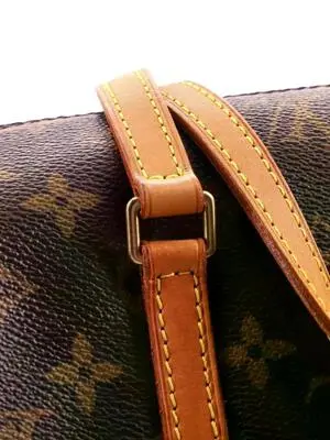 LOUIS VUITTON Papillon Handbag Monogram Canvas 30 Shoulder Bag