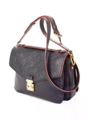 LOUIS VUITTON Pochette Metis Shoulder Bag