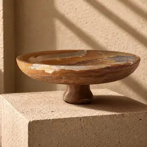 SAÉA Hand-carved Onyx Centerpiece Pedestal Bowl In Amber, Plum And Cream - Brown