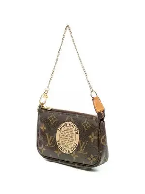 LOUIS VUITTON Mini Pochette Accessoires Handbag